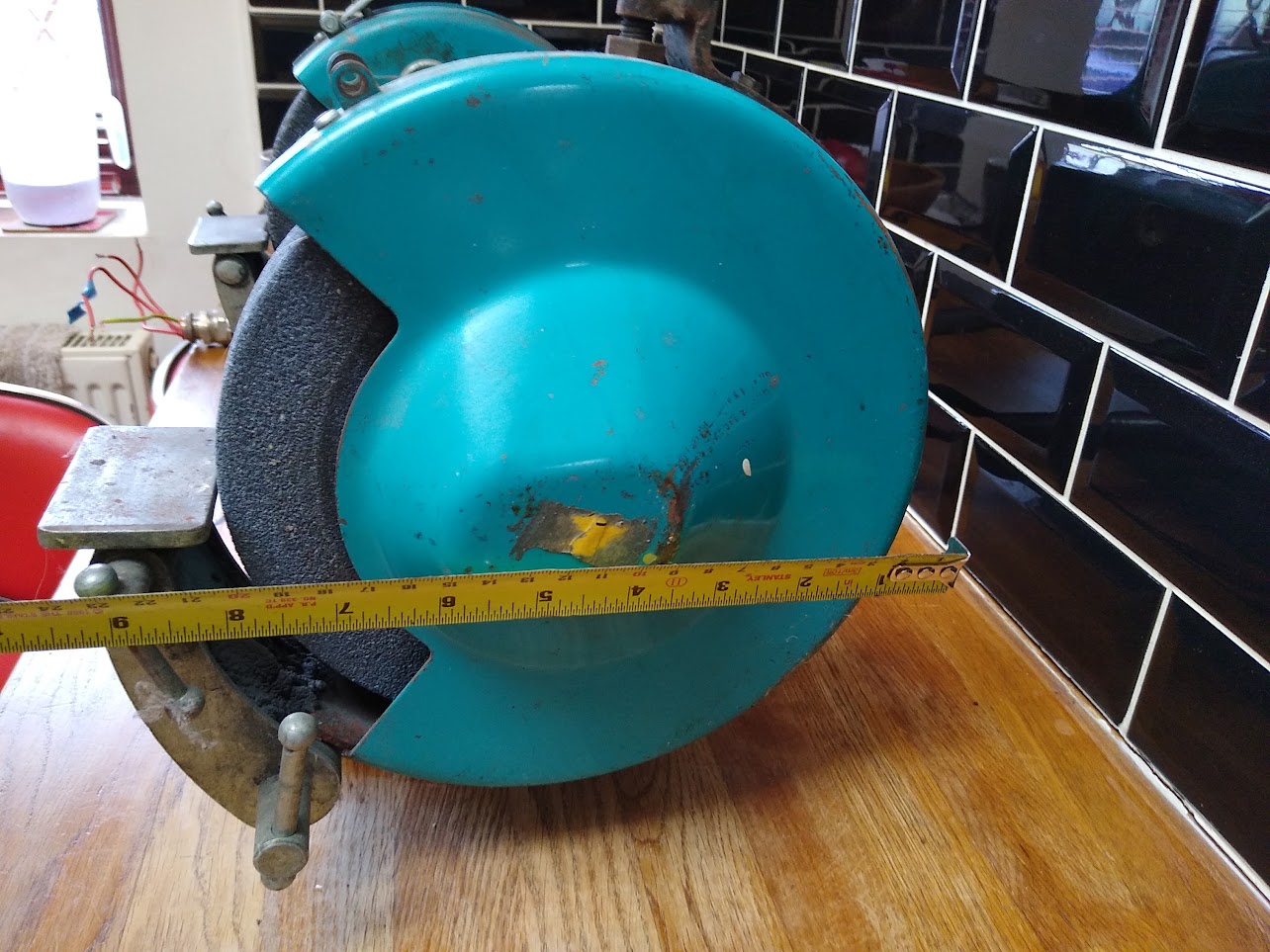 Bench Grinder. Wolf 0.45KW 3phs - Stuart Husband