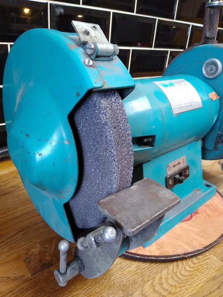 Bench Grinder. Wolf 0.45KW 3phs - Stuart Husband