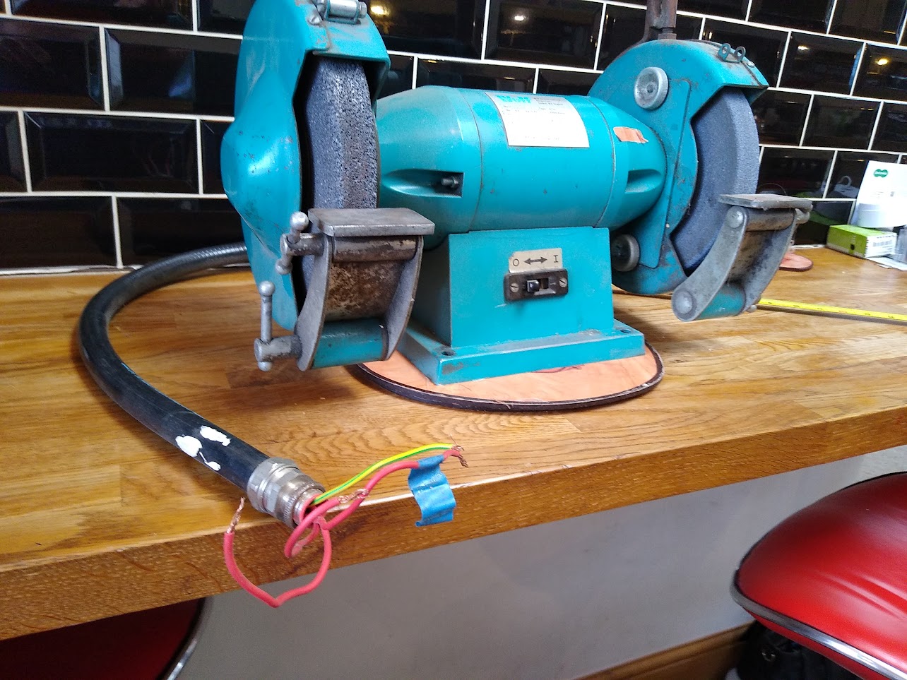 Bench Grinder. Wolf 0.45KW 3phs - Stuart Husband