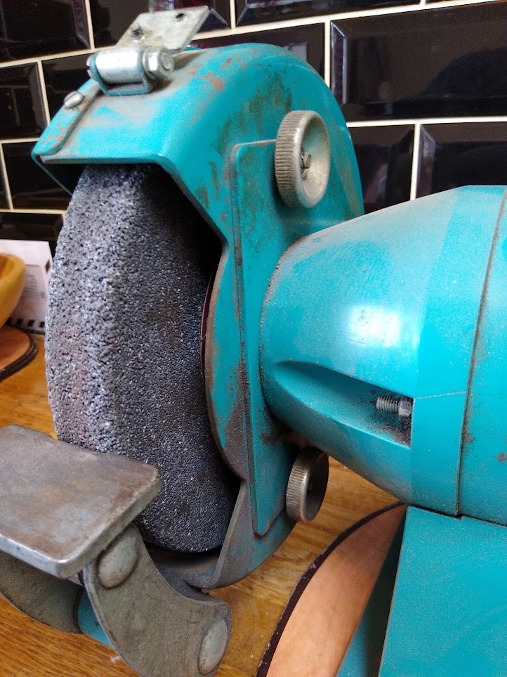 Bench Grinder. Wolf 0.45KW 3phs - Stuart Husband